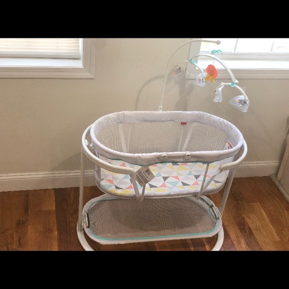 Fisher-Price | Accessories | Fisher Price Motion Bassinet | Poshmark